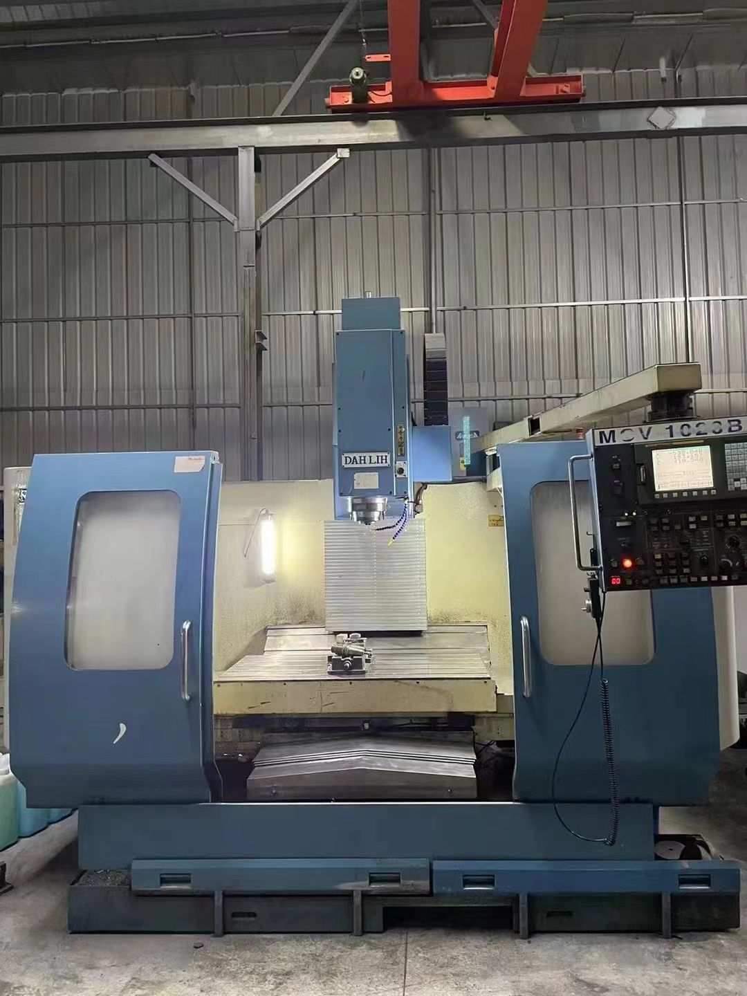 转让:永进MV106A，行程X1000Y600，三轴硬轨 发那科MXP-20 8.5成新1到3年(江苏常州) - 二手亿